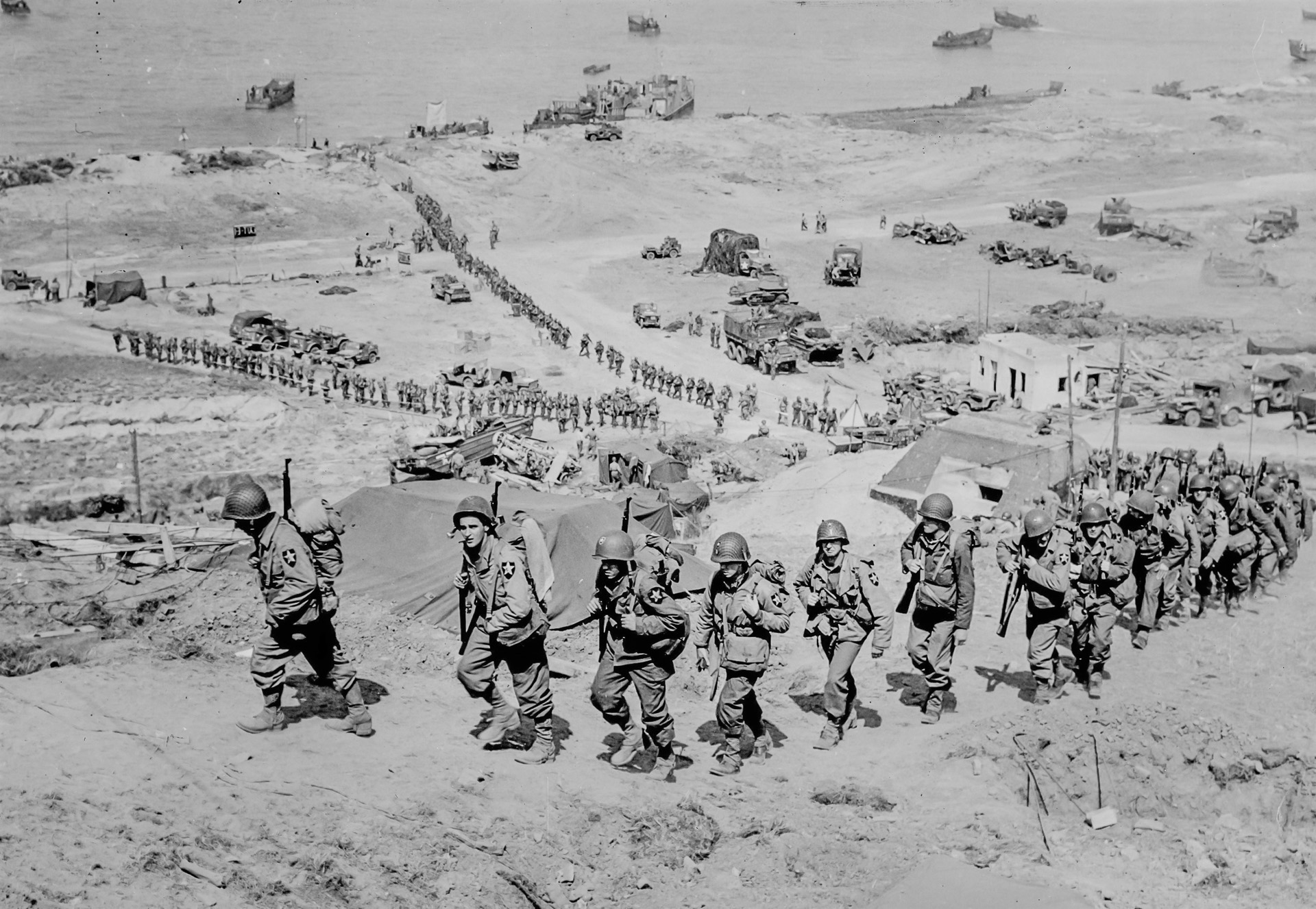 Normandy American Cemetery Tours - Normandy American Cemetery Tours