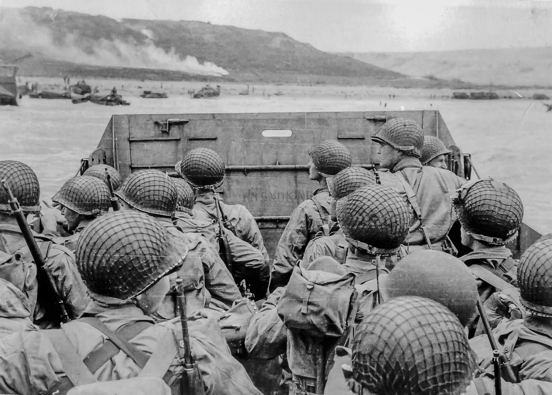 Normandy American Cemetery Tours - Normandy American Cemetery Tours